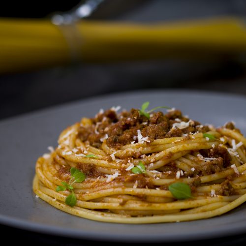 Špageti bolonjeze - MyTastyPot - Recepti