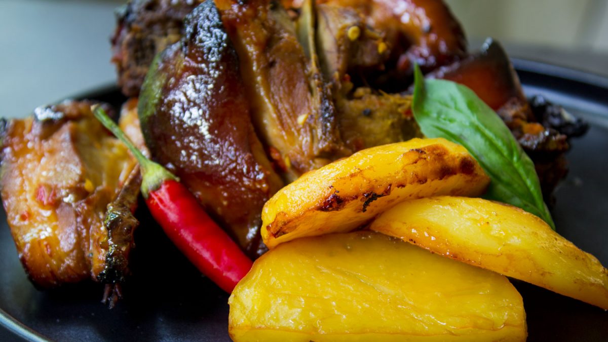 Začinjena svinjska rebarca - MyTastyPot - Recepti